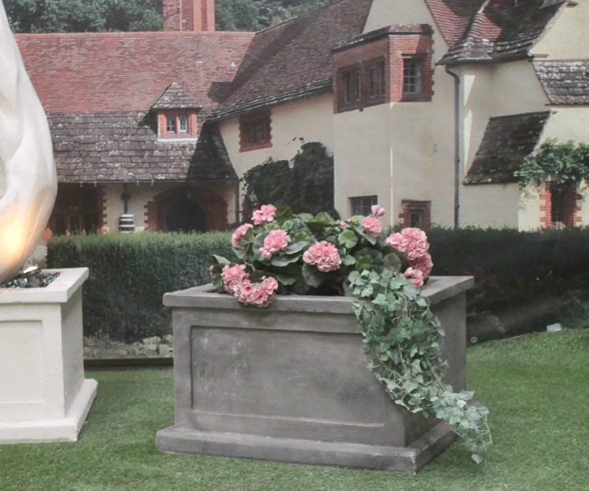 Pair of Heritage planters - Stone Garden Ornaments & Garden Statues in UK