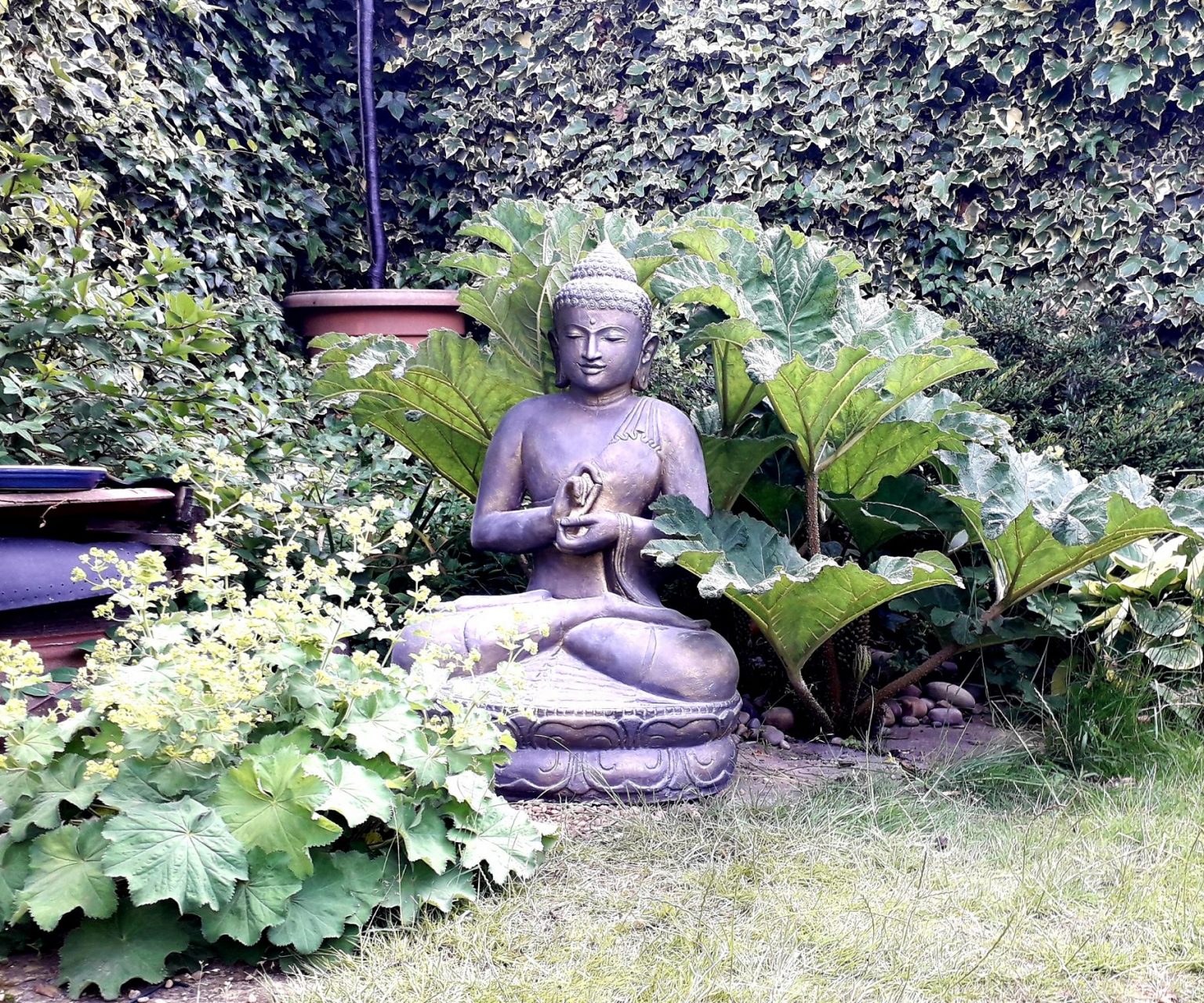 Large Stone Buddha Garden Statue | Large Garden Buddha Water Feature