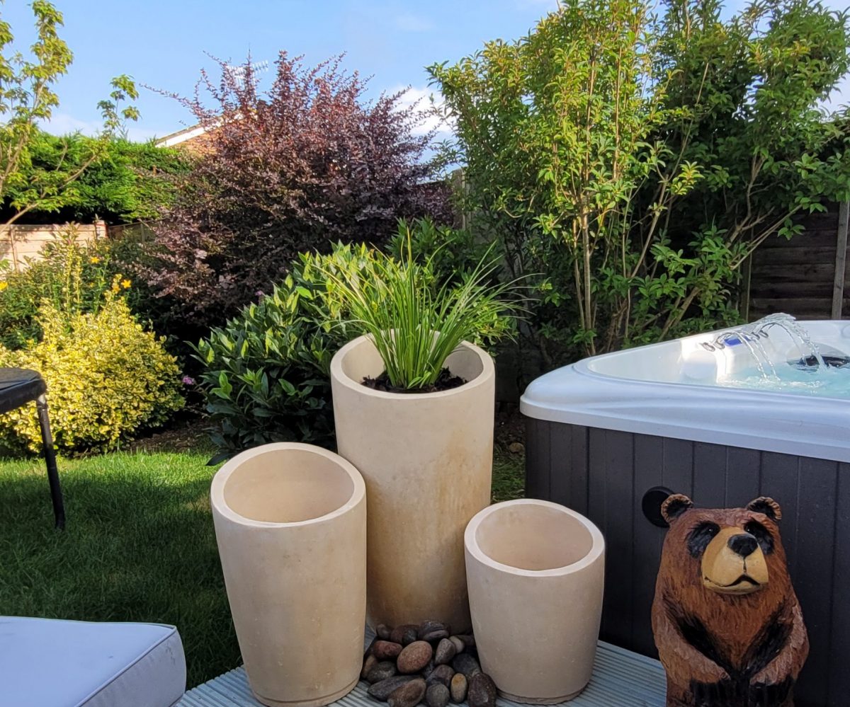 Outdoor Garden Stone Tub Planters and Stone Trough Planters for Sale