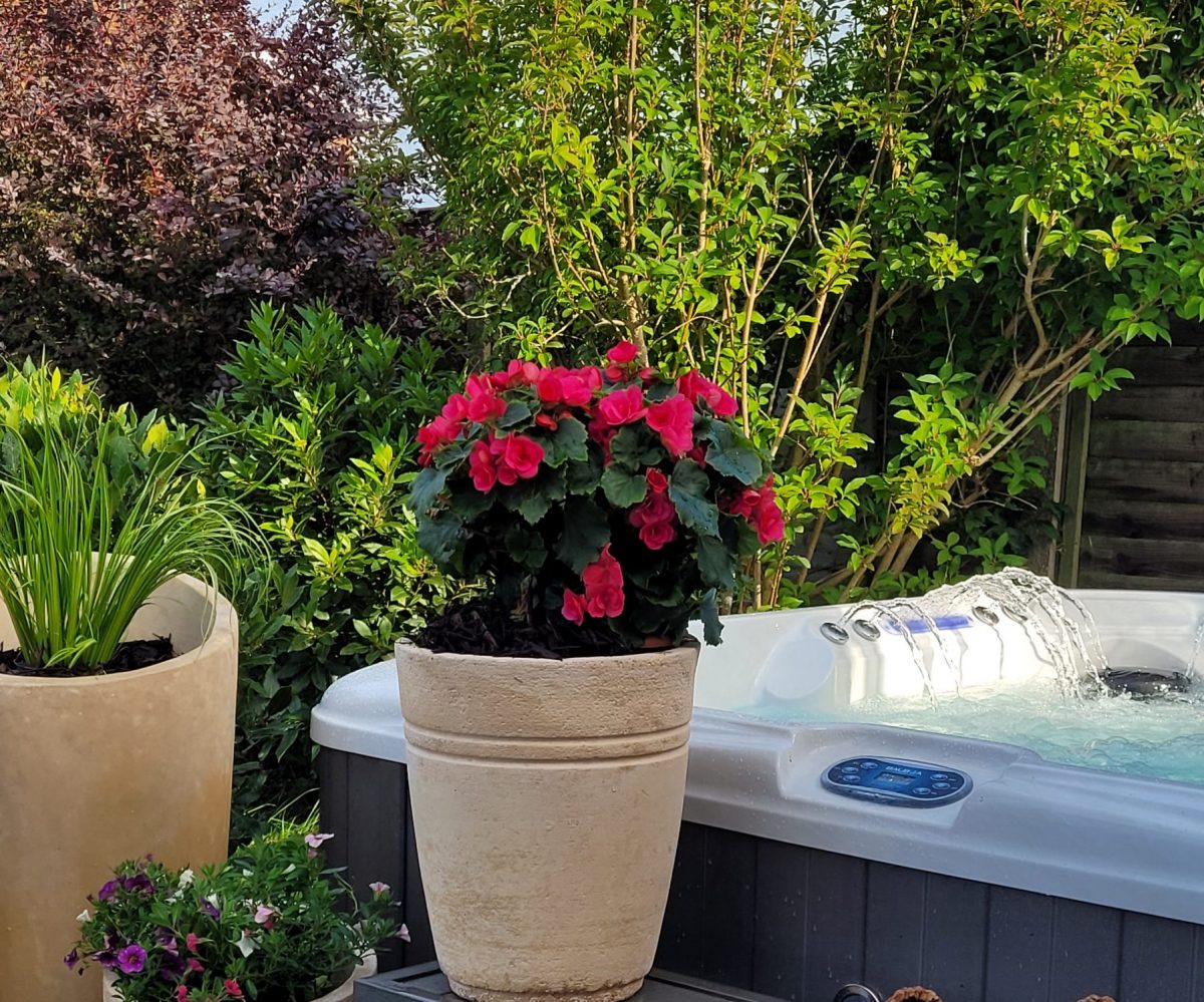 Cappella planting tub / pot - Stone Garden Ornaments & Garden Statues in UK