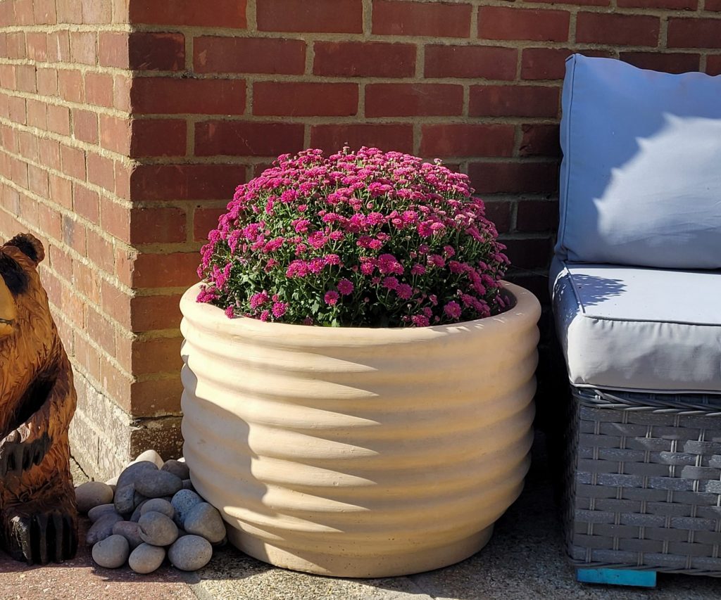 Ruffle planting tub pot - Stone Garden Ornaments & Garden Statues in UK