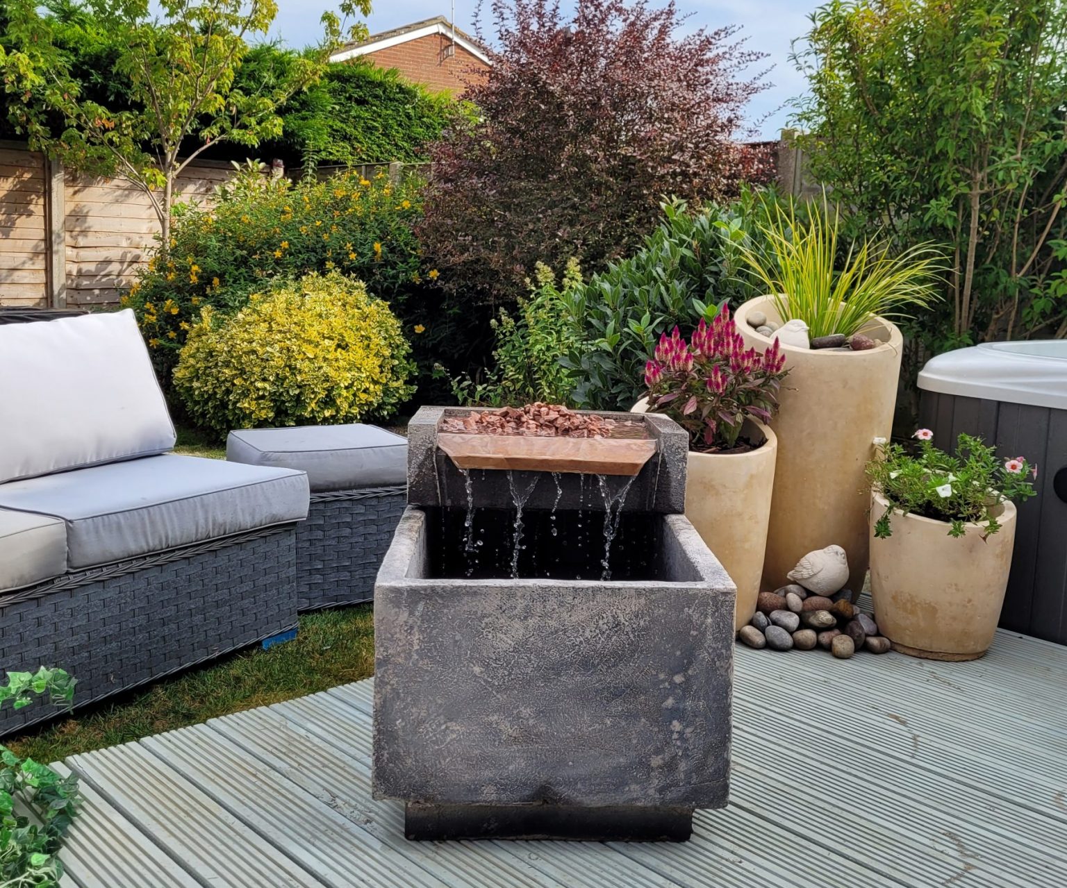 Patio Water Fountain | Small Self Contained Water Features Fountain