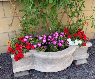 Pair of Extra Large Curved Fronted Troughs - Stone Garden Ornaments ...