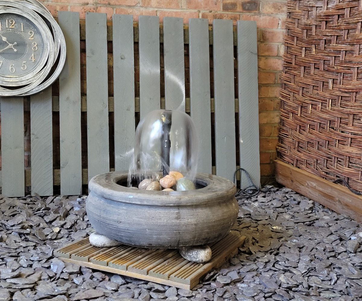 Pebble pool water fountain - Stone Garden Ornaments & Garden Statues in UK