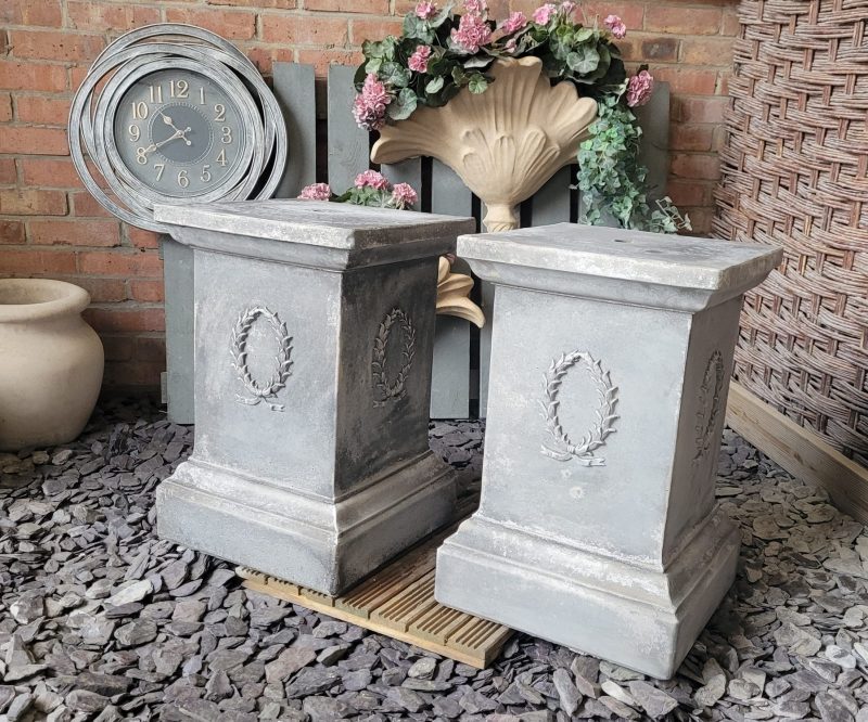 Stone Plinths | Garden Plinths