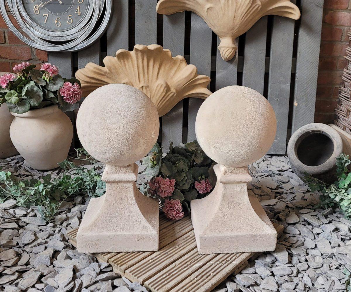 Pair of Gate Post Finials - Stone Garden Ornaments & Garden Statues in UK