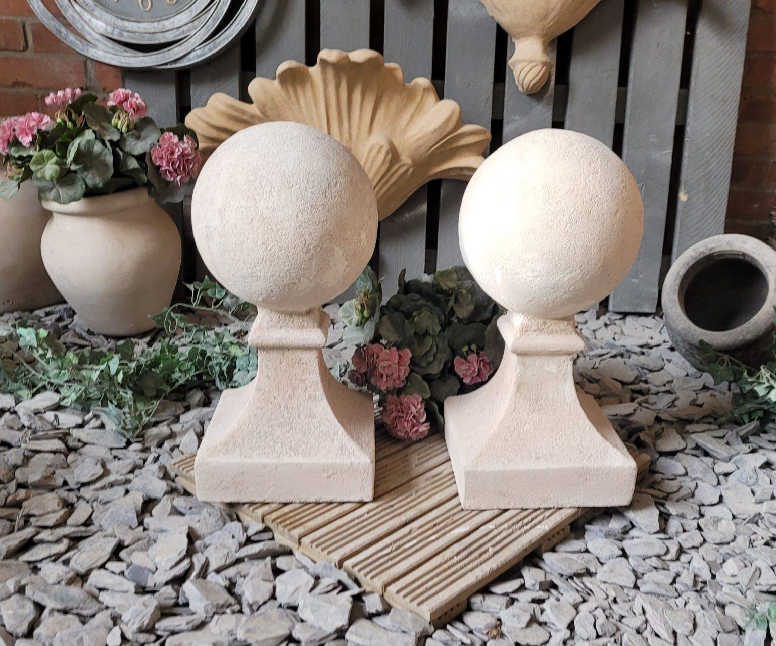 Pair of Gate Post Finials - Stone Garden Ornaments & Garden Statues in UK