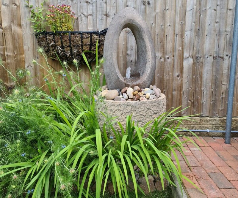 Patio Water Fountain | Small Self Contained Water Features Fountain