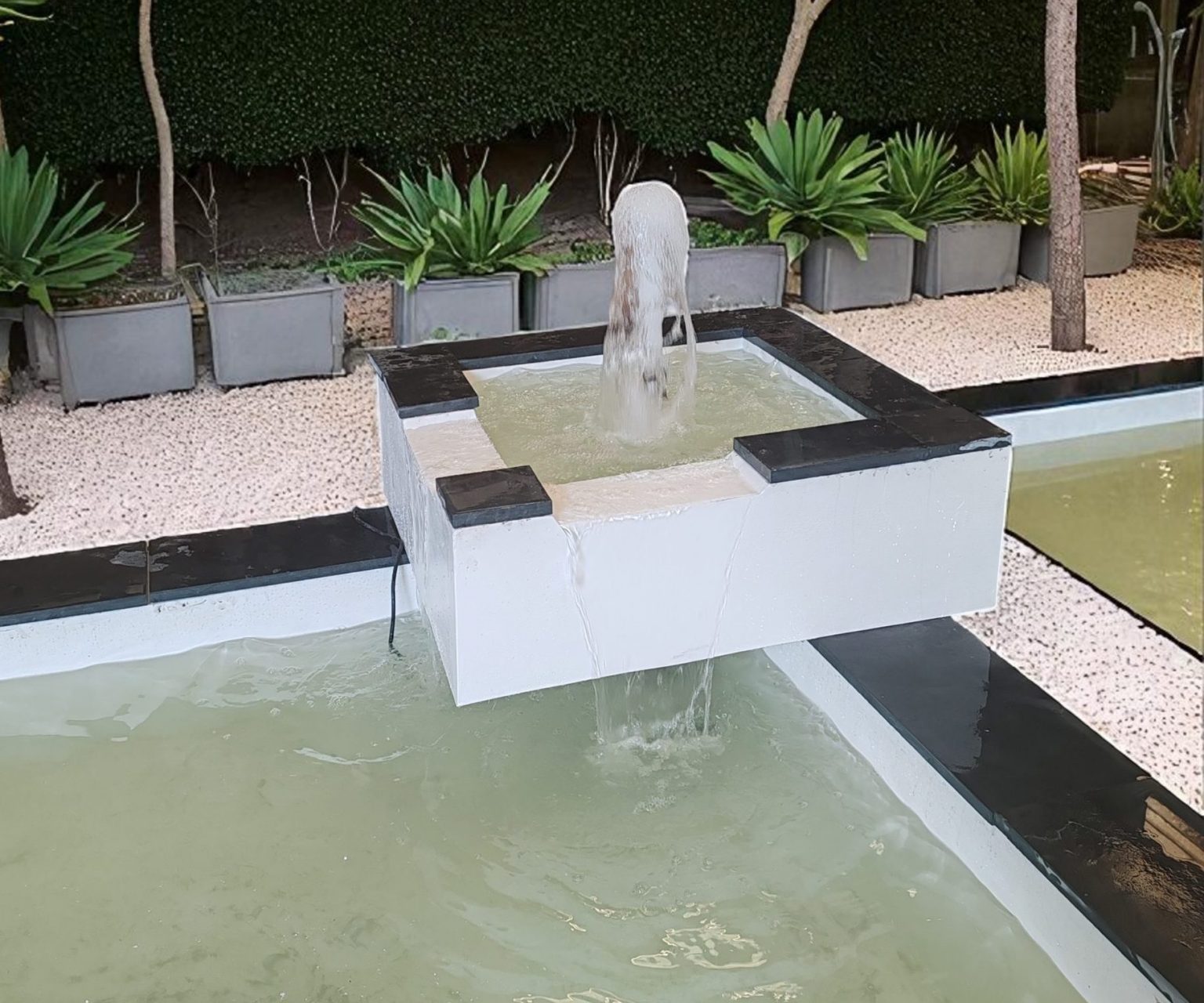 Fountain Pool Surround
